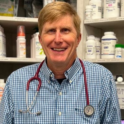 Veterinarian In Atlanta, GA 30307 | Common Companion Vet Co.